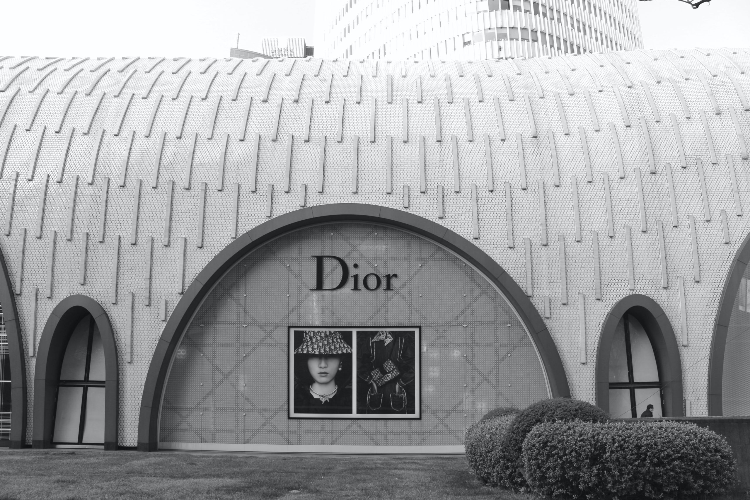 Dior under controversy for inappropriate portrayal of Chinese models