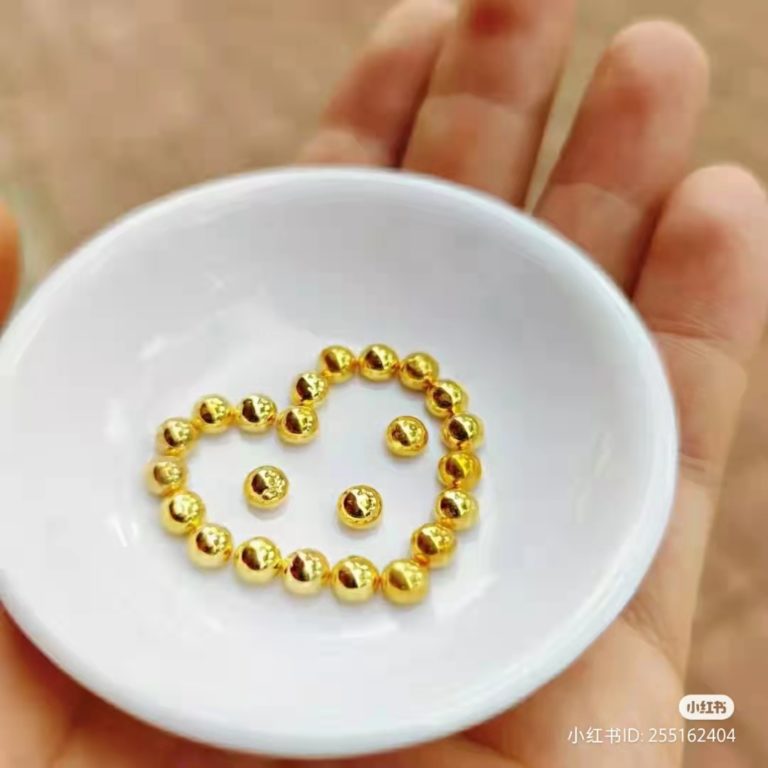 Why do young Chinese delight in collecting gold beans? | Dao Insights