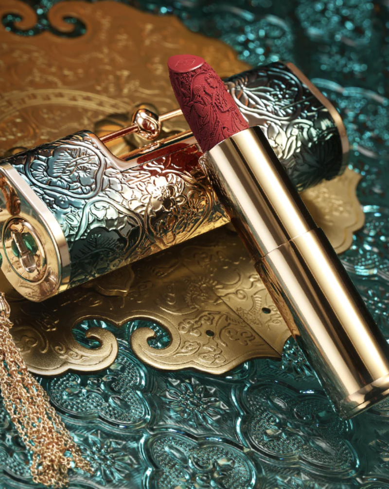 Florasis opens first physical store in the Chinese city of Hangzhou