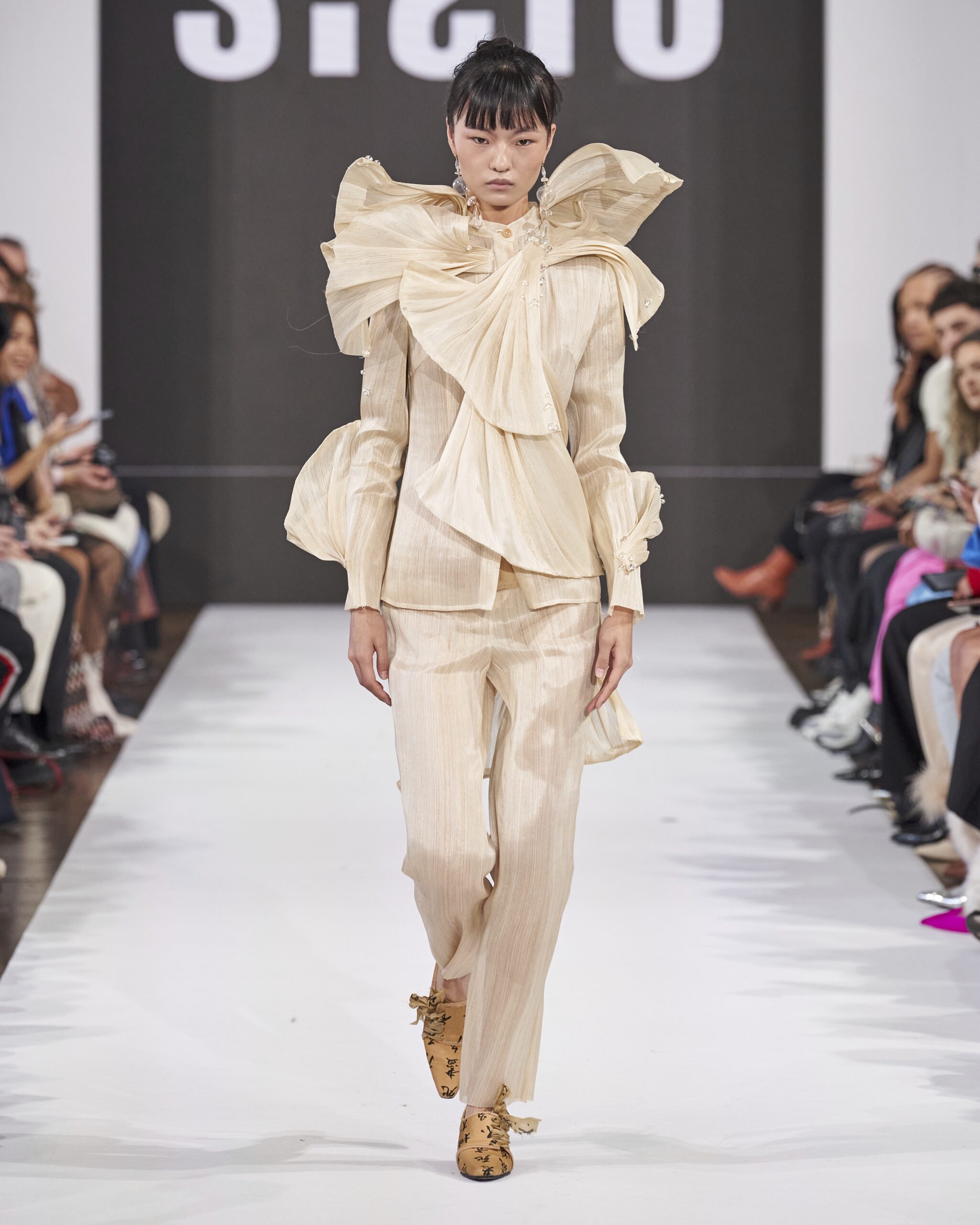 Chinese fashion designer spotlights mental health with new collection