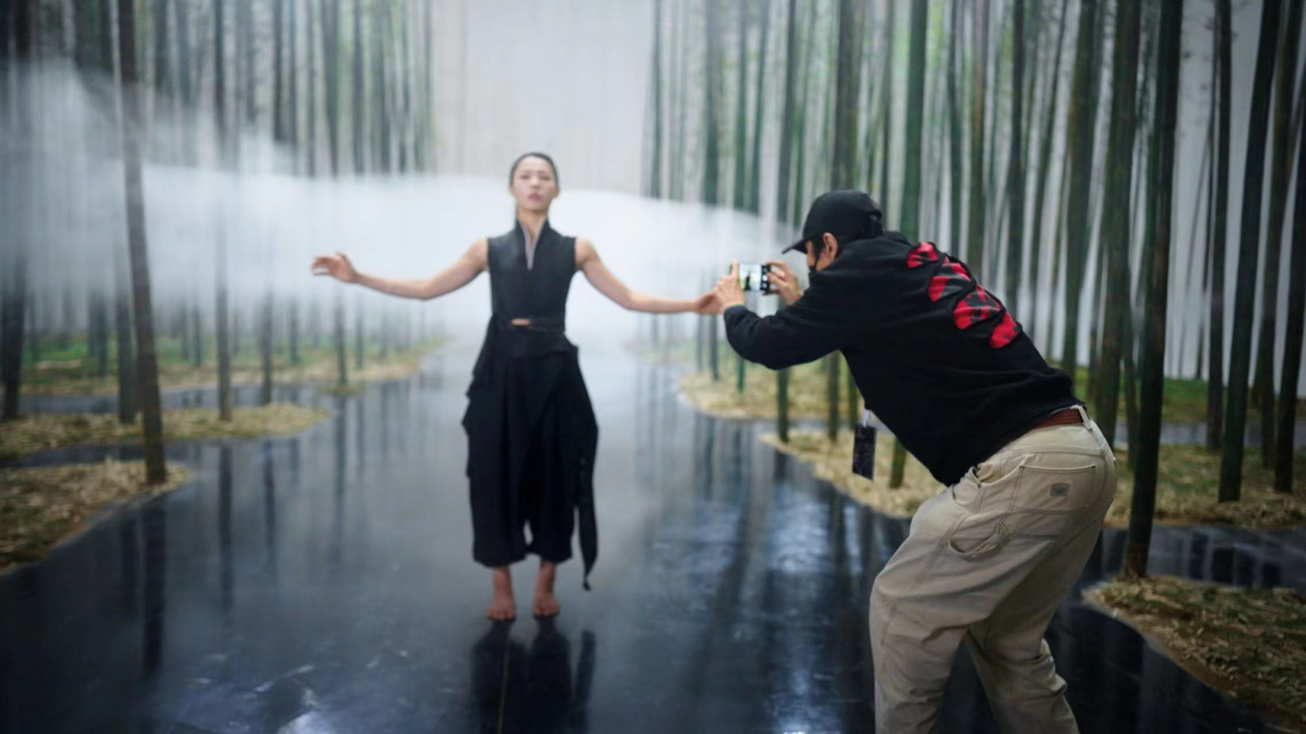 When will mobile phone films go mainstream? Huawei releases its first ...