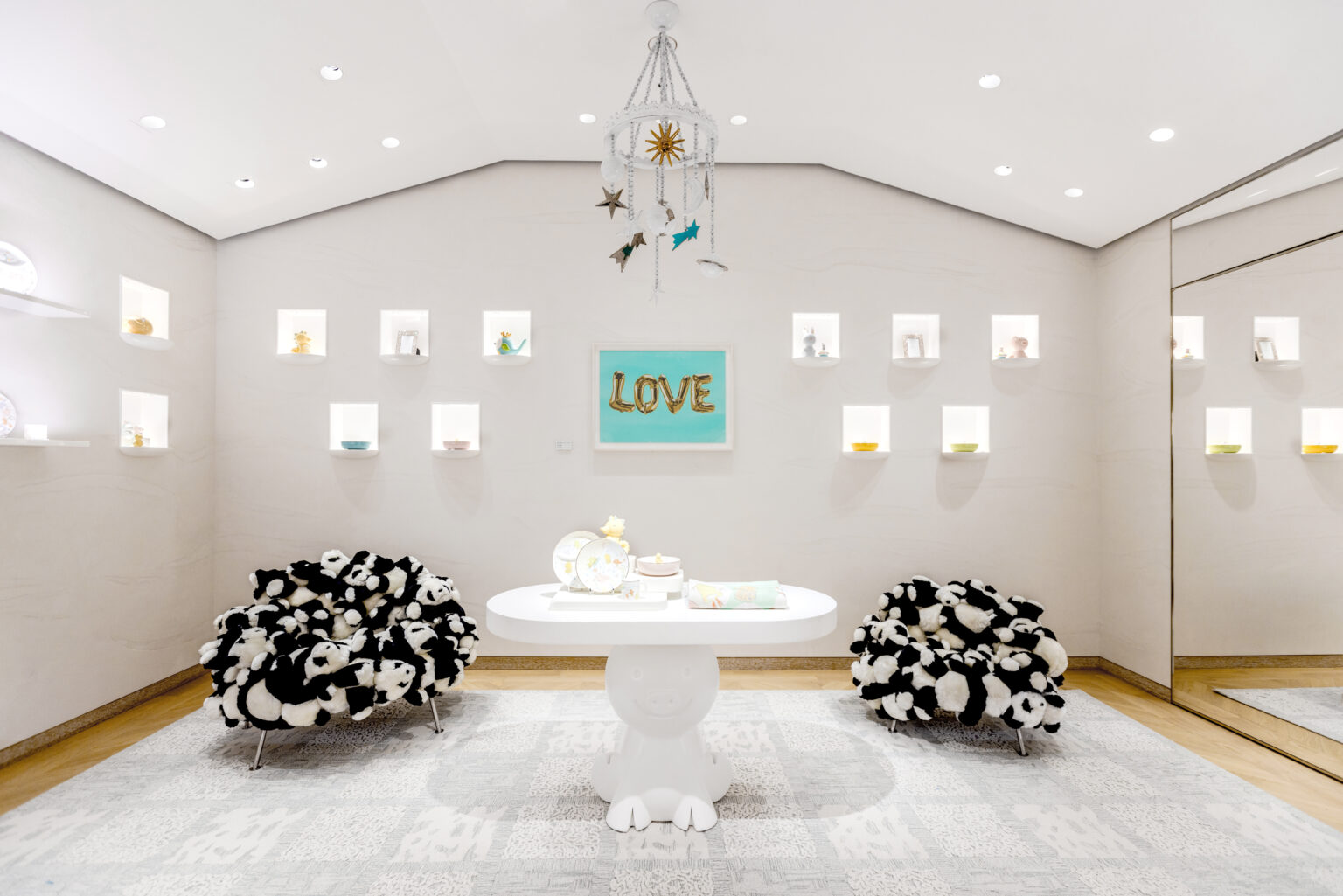 Tiffany continues China expansion with store renewals