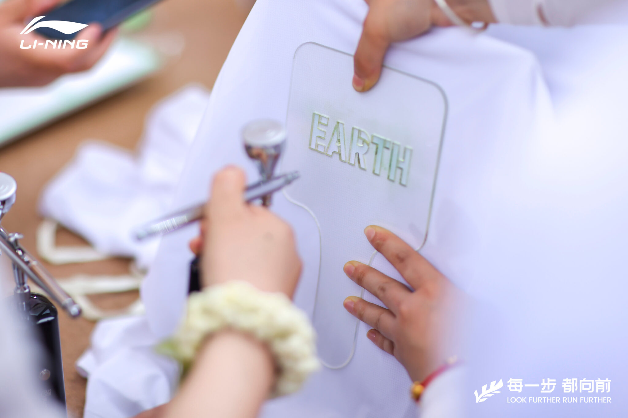 Li-Ning launches pop-up space for in Chengdu for Earth Day