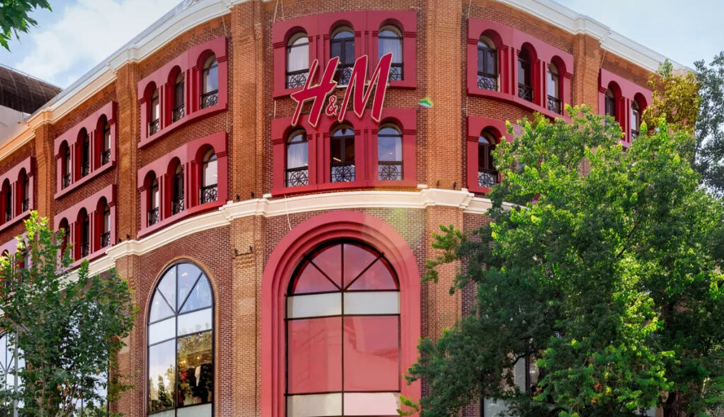 H&M Reopens its China Flagship Store as the ‘House of H&M’ - Dao Insights