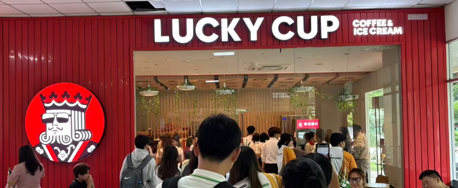 Lucky Cup hits 10,000 stores as China’s coffee wars deepen