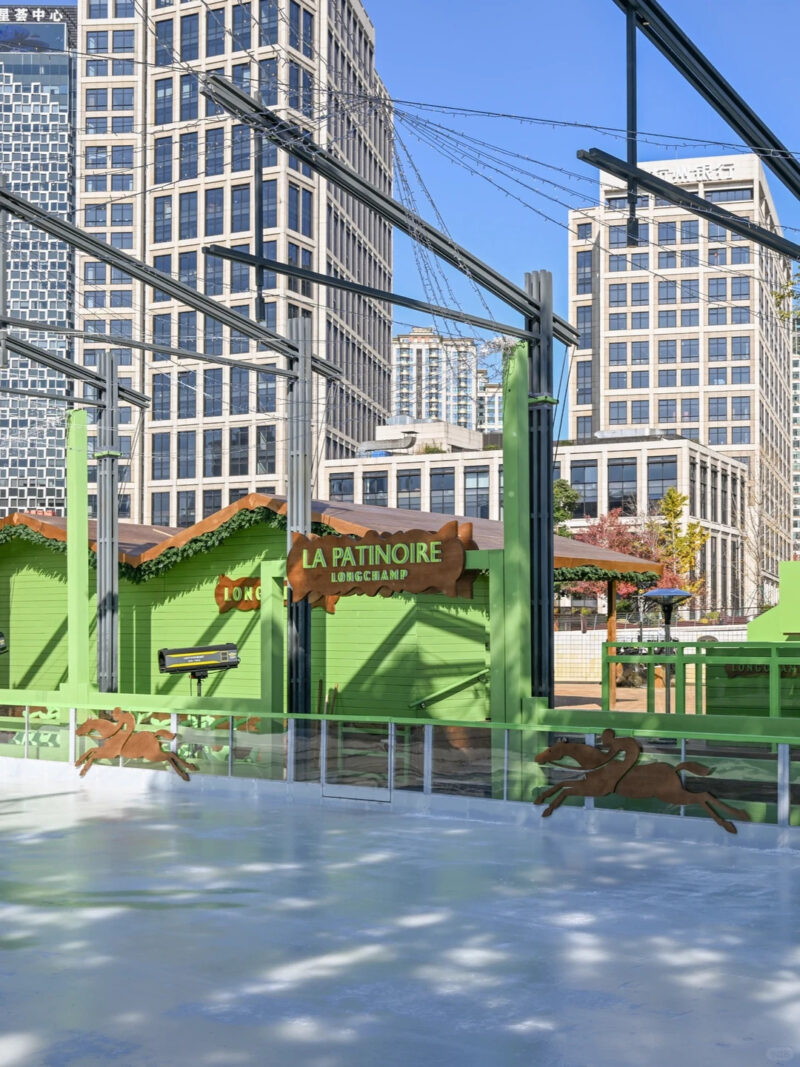 Longchamp opens ice rink on Shanghai’s Bund